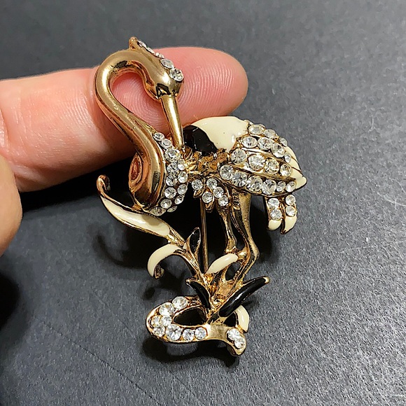 Vintage | Jewelry | 3d Cranecrystal Enamel Brooch | Poshmark